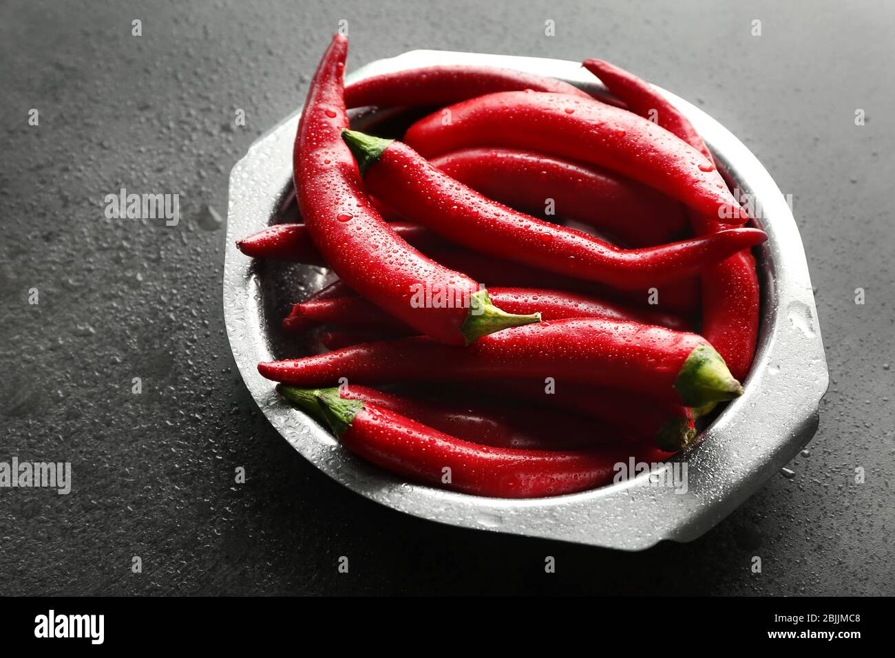 Drop water hot plate hi-res stock photography and images - Alamy