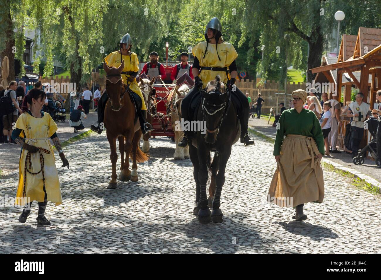 Medieval horse riders hi-res stock photography and images - Alamy