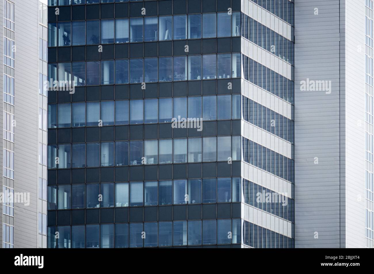 Modern office building facade Stock Photo - Alamy