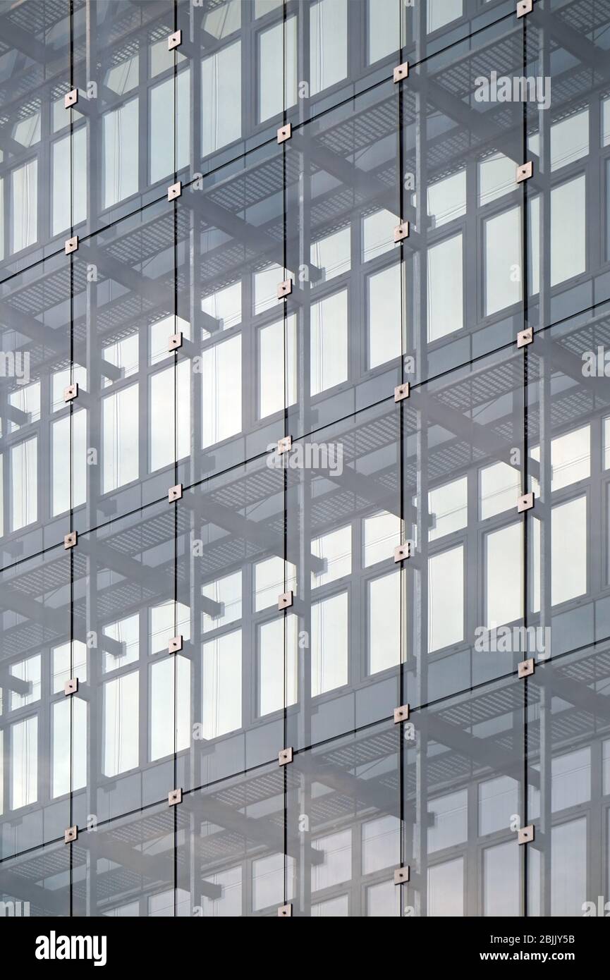Modern office building facade Stock Photo - Alamy