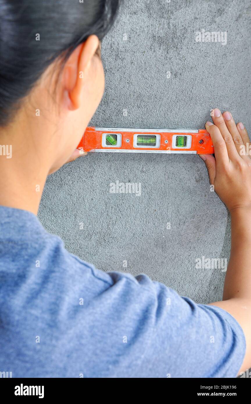 Horizontal balance equipment carpenter builder hi-res stock photography ...