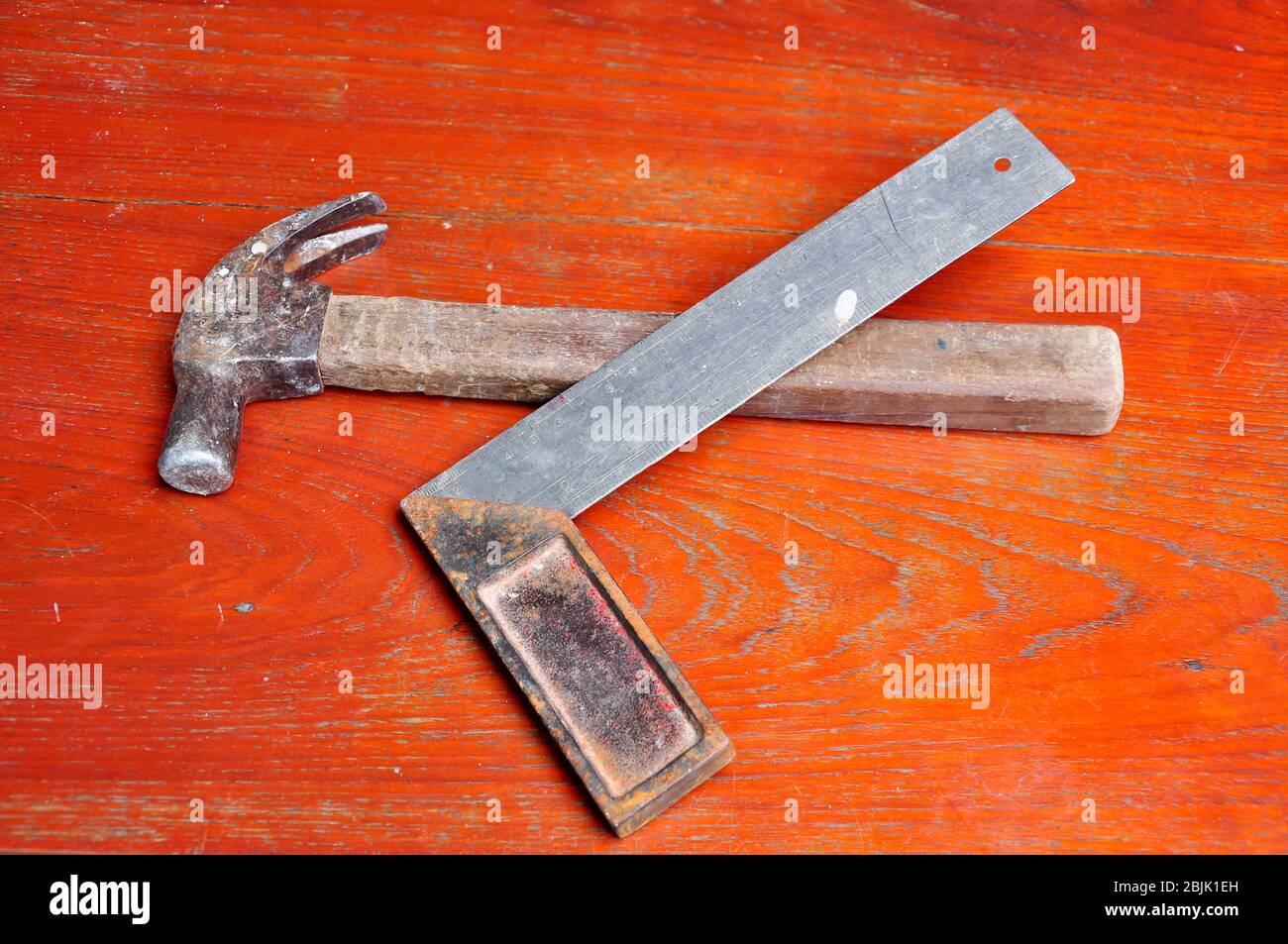 Old tape measure hammer hi-res stock photography and images - Alamy