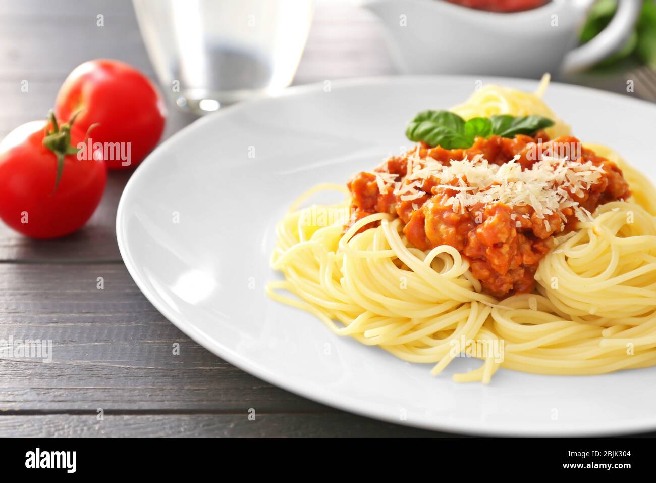 Delicious pasta with meat sauce on plate Stock Photo - Alamy