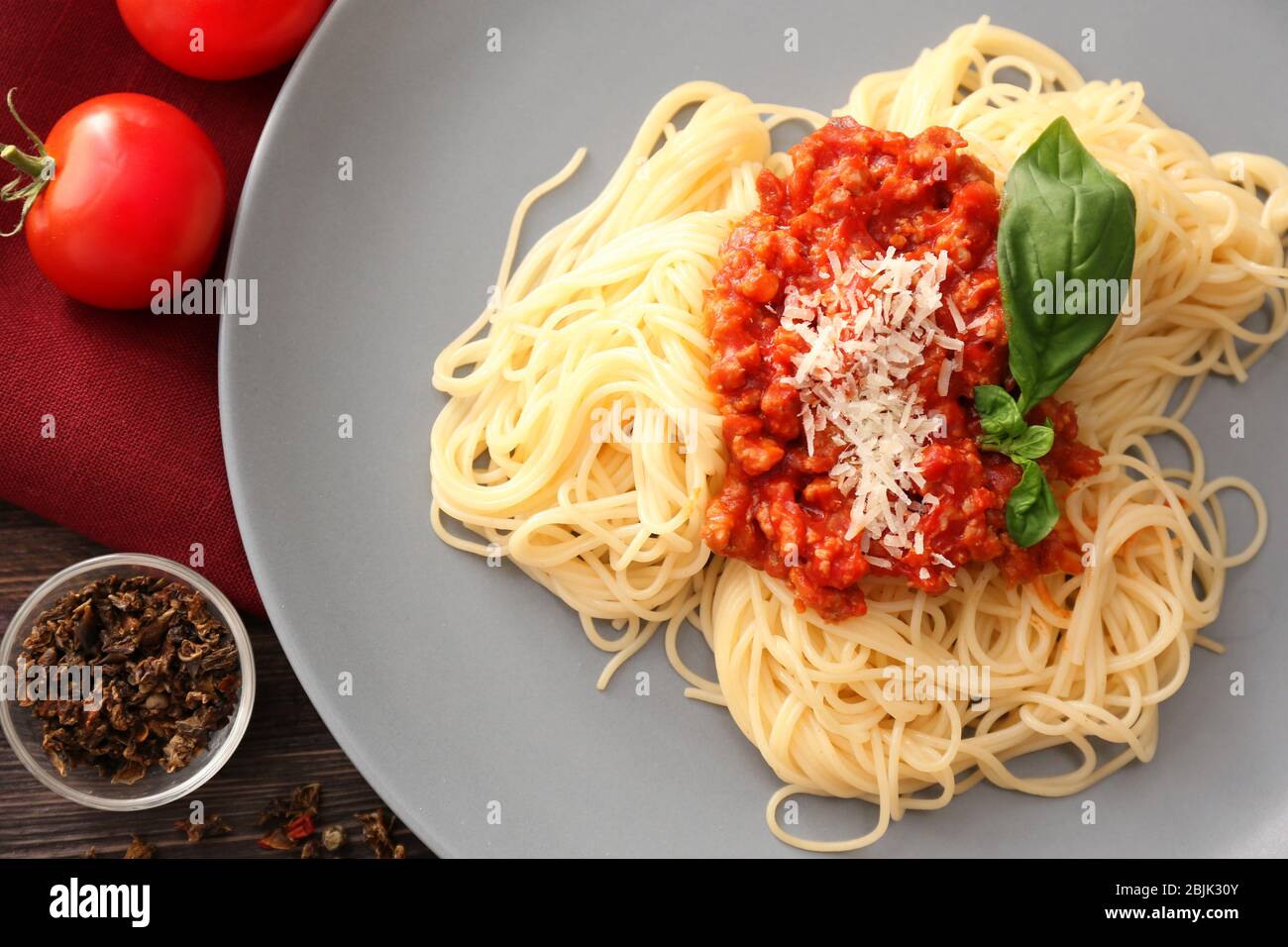 Delicious pasta with meat sauce on plate Stock Photo - Alamy