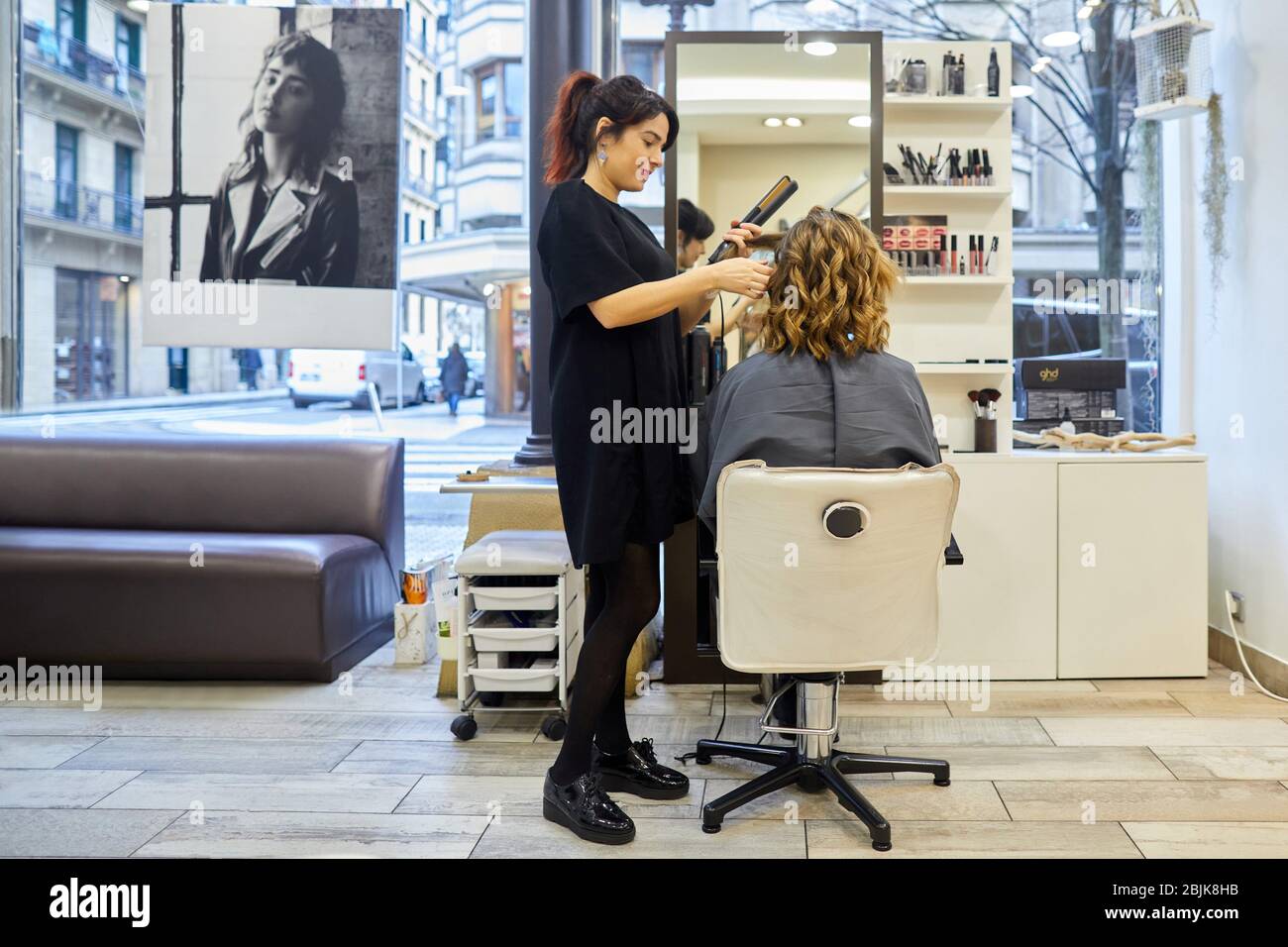 Hair salon interior hi-res stock photography and images - Alamy