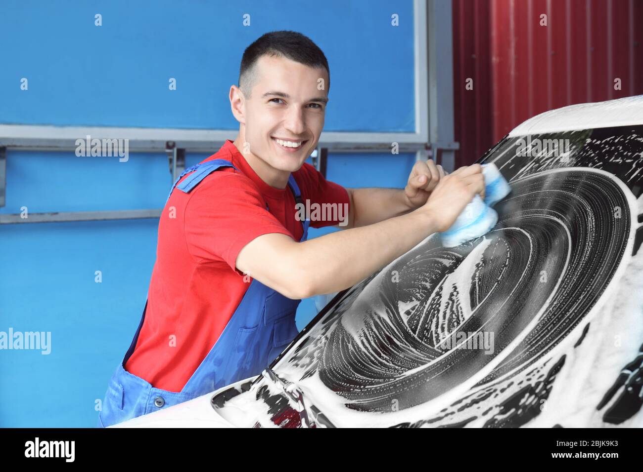 Car wash windshield sponge in hi-res stock photography and images - Alamy
