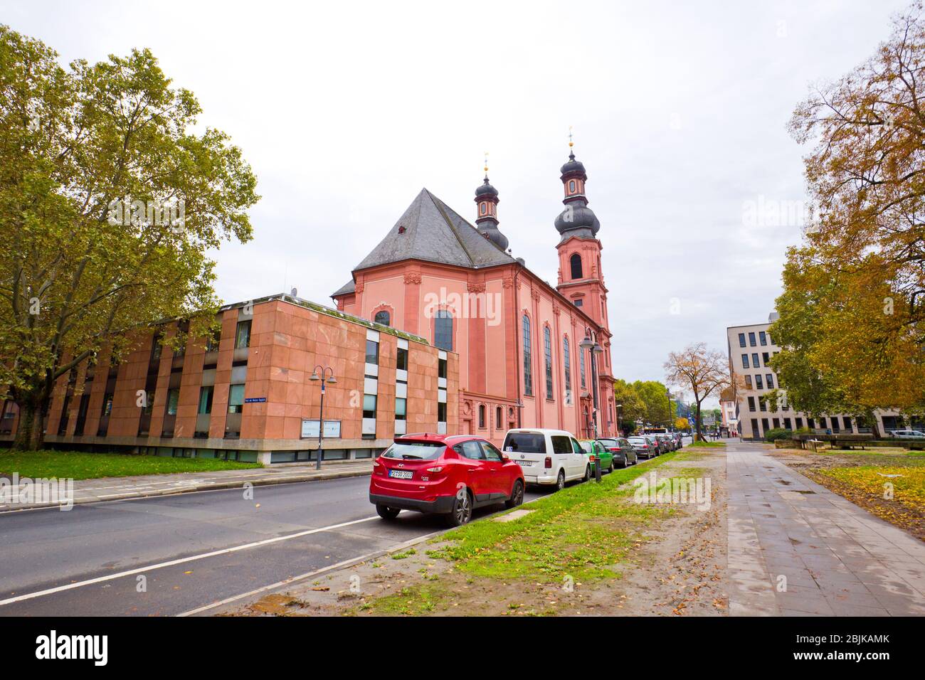 Mainz, Germany - October 2019 : St.peter church in Mainz city, Germany ...