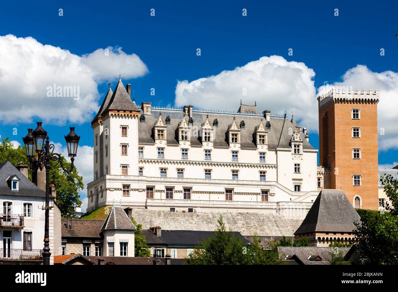 Pau france city hi-res stock photography and images - Alamy