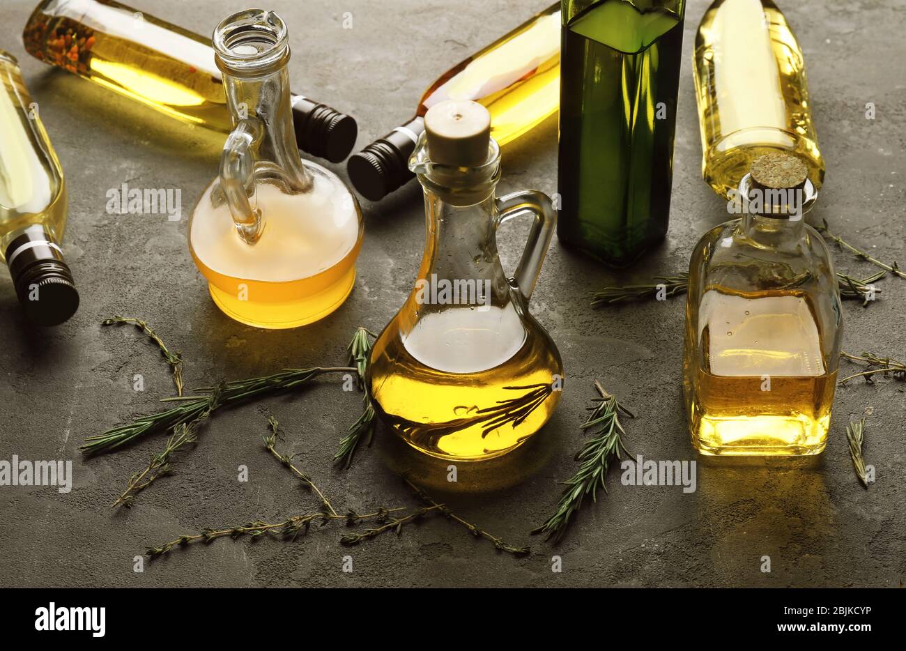 Different cooking oil hi-res stock photography and images - Alamy