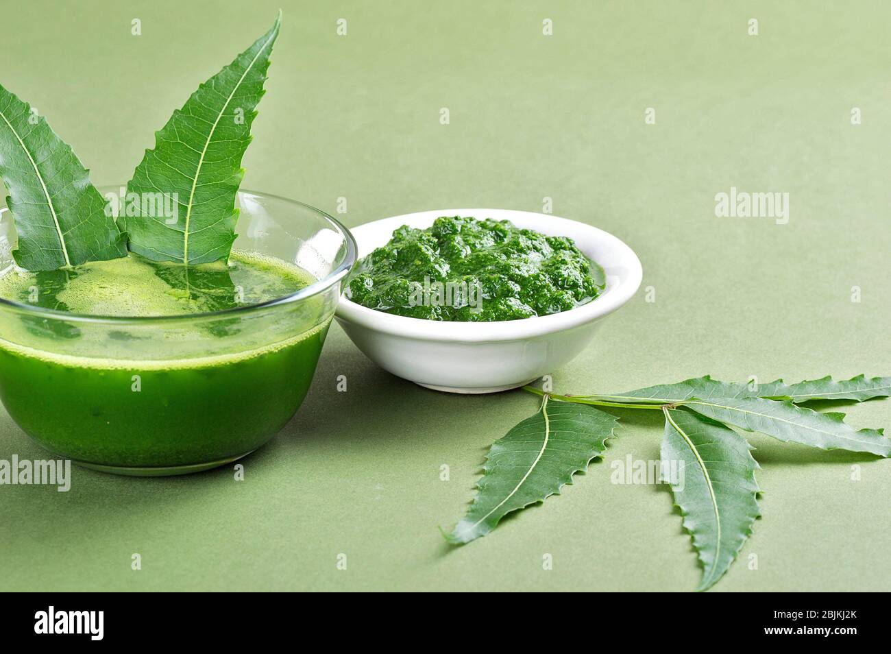 Extract paste hi-res stock photography and images - Alamy