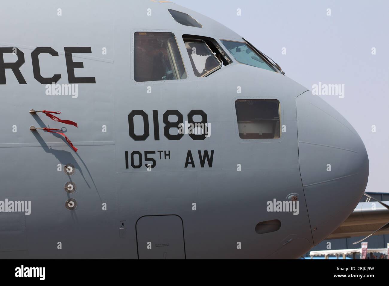 C 17 globemaster close up hi-res stock photography and images - Alamy