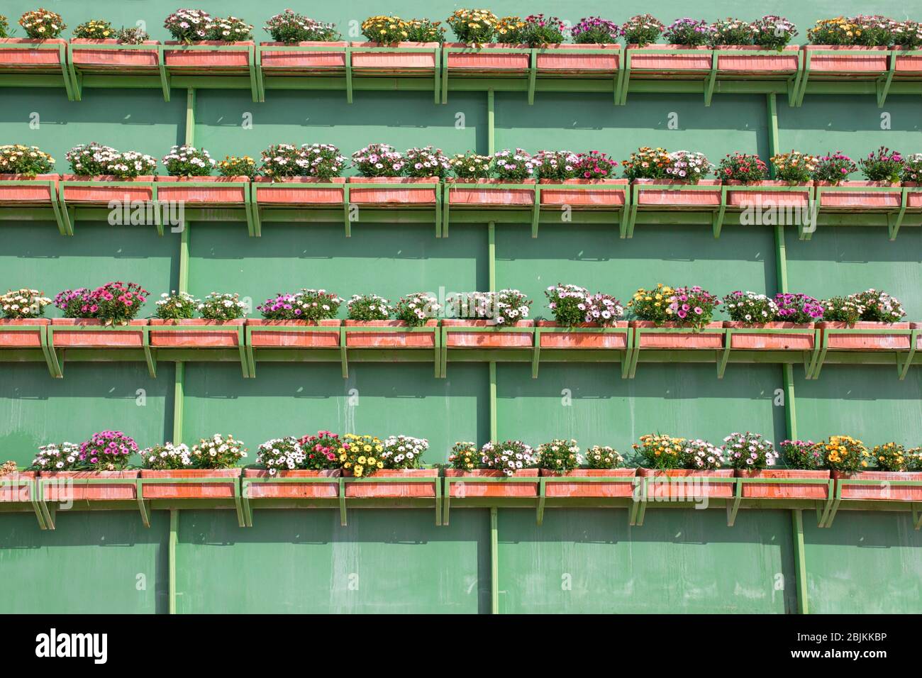 Planters Box High Resolution Stock Photography and Images - Alamy