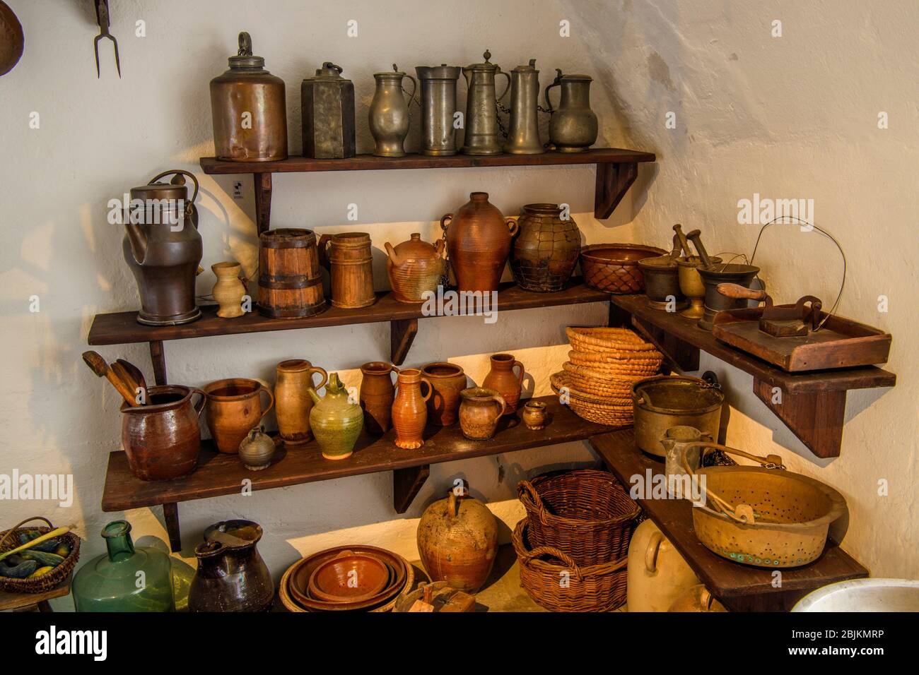 Interior stone built castle hi-res stock photography and images - Alamy