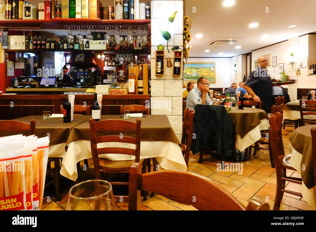 Restaurant bar interior in italy hi-res stock photography and images ...