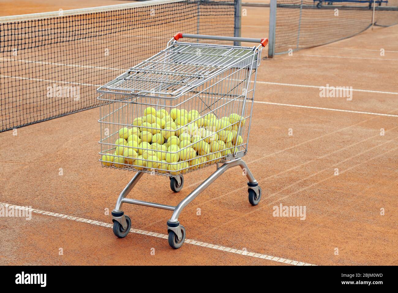 Tennis ball cart hi-res stock photography and images - Alamy