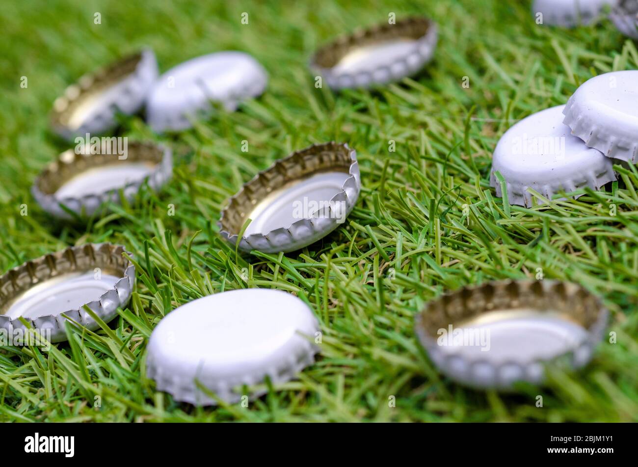 Beer bottle caps hi-res stock photography and images - Alamy