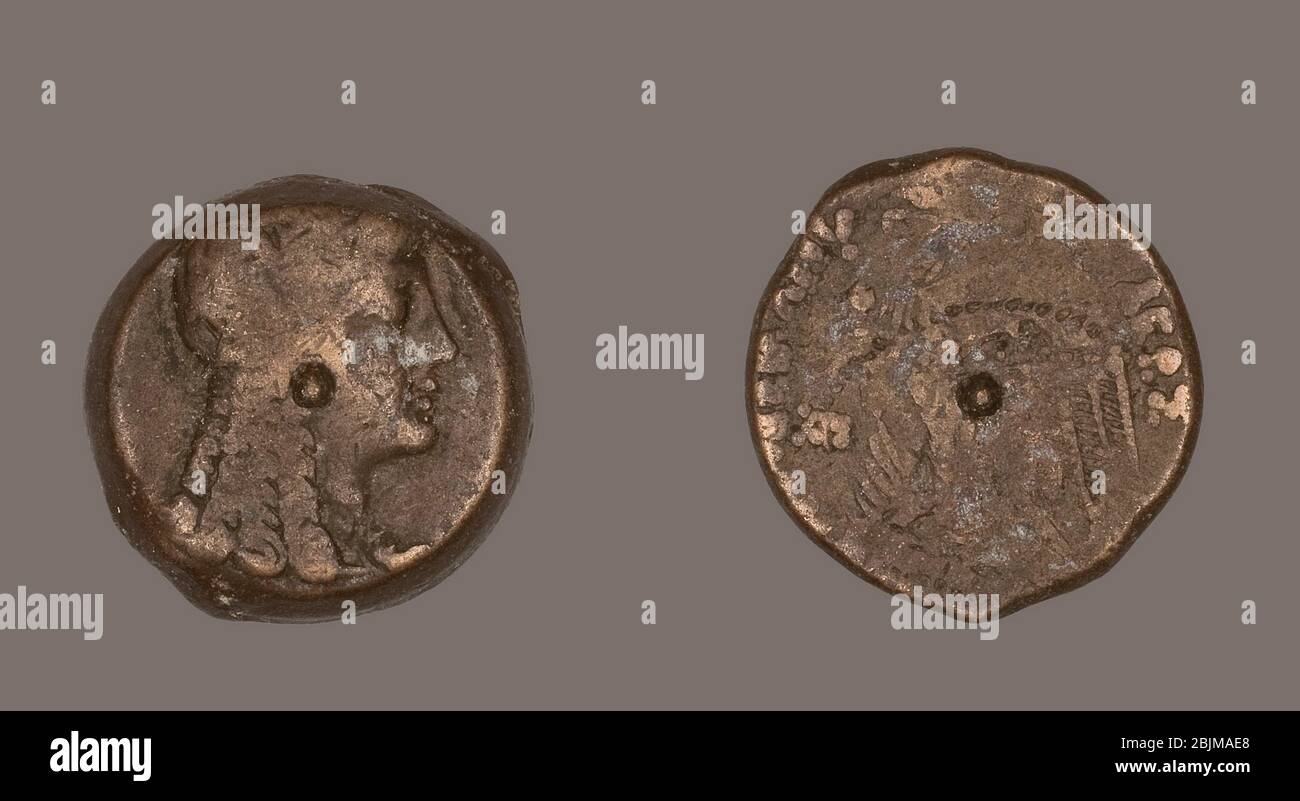 Coin portraying queen cleopatra i hi-res stock photography and images ...