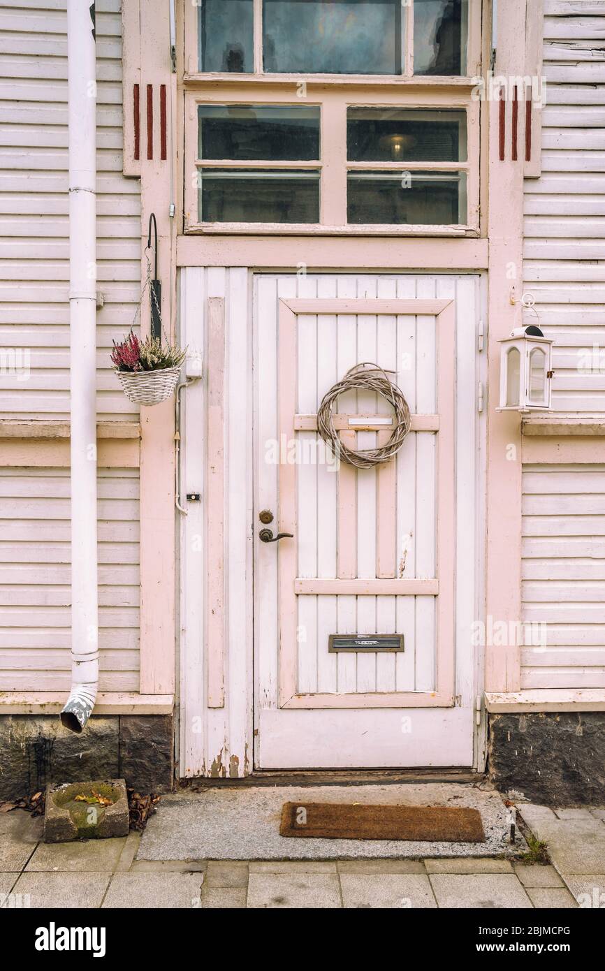Old traditional finnish house in hi-res stock photography and images ...