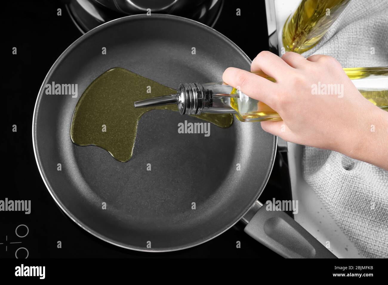 Top view woman pouring liquid hi-res stock photography and images - Alamy