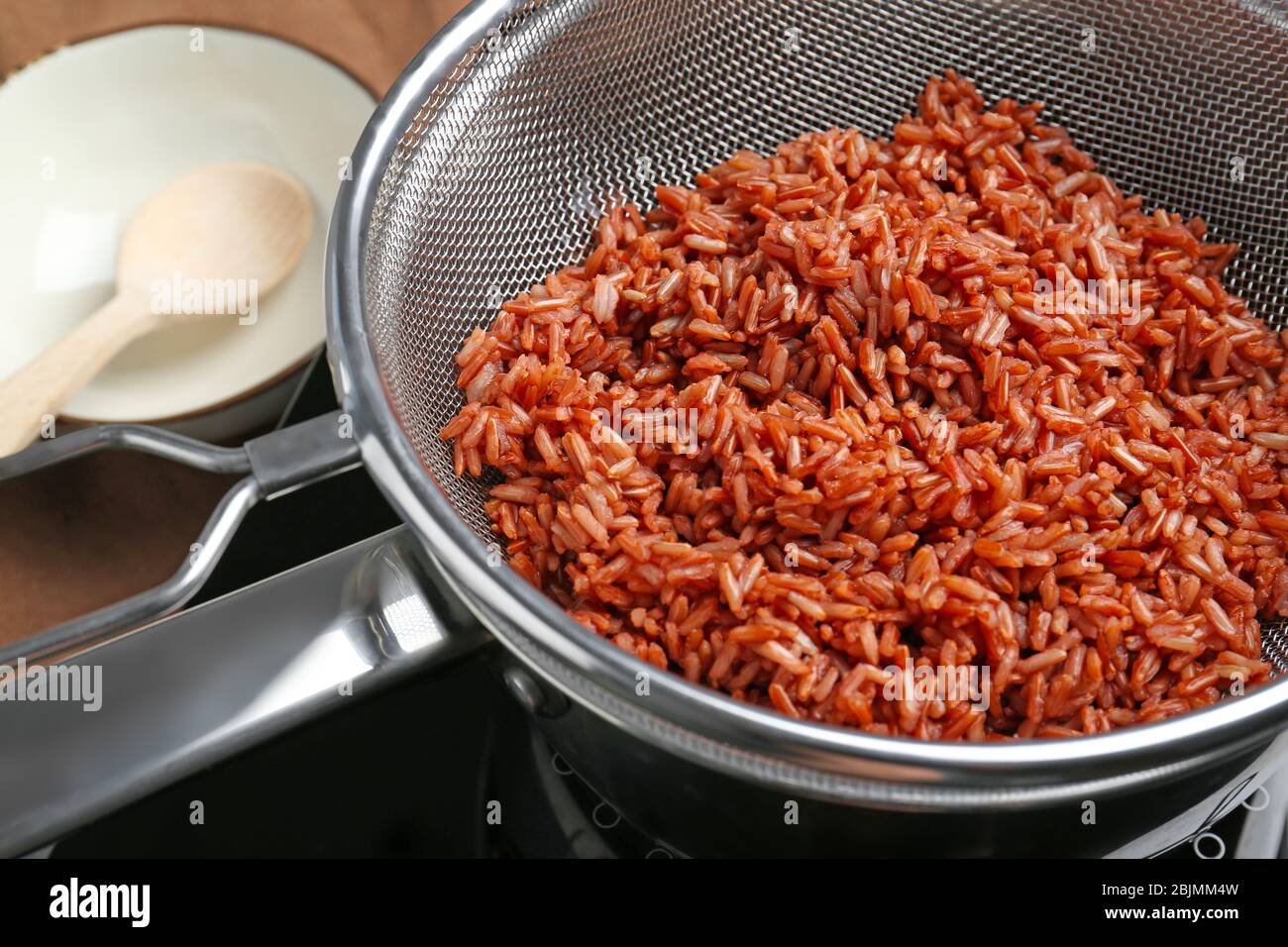 Rice sieve hi-res stock photography and images - Alamy