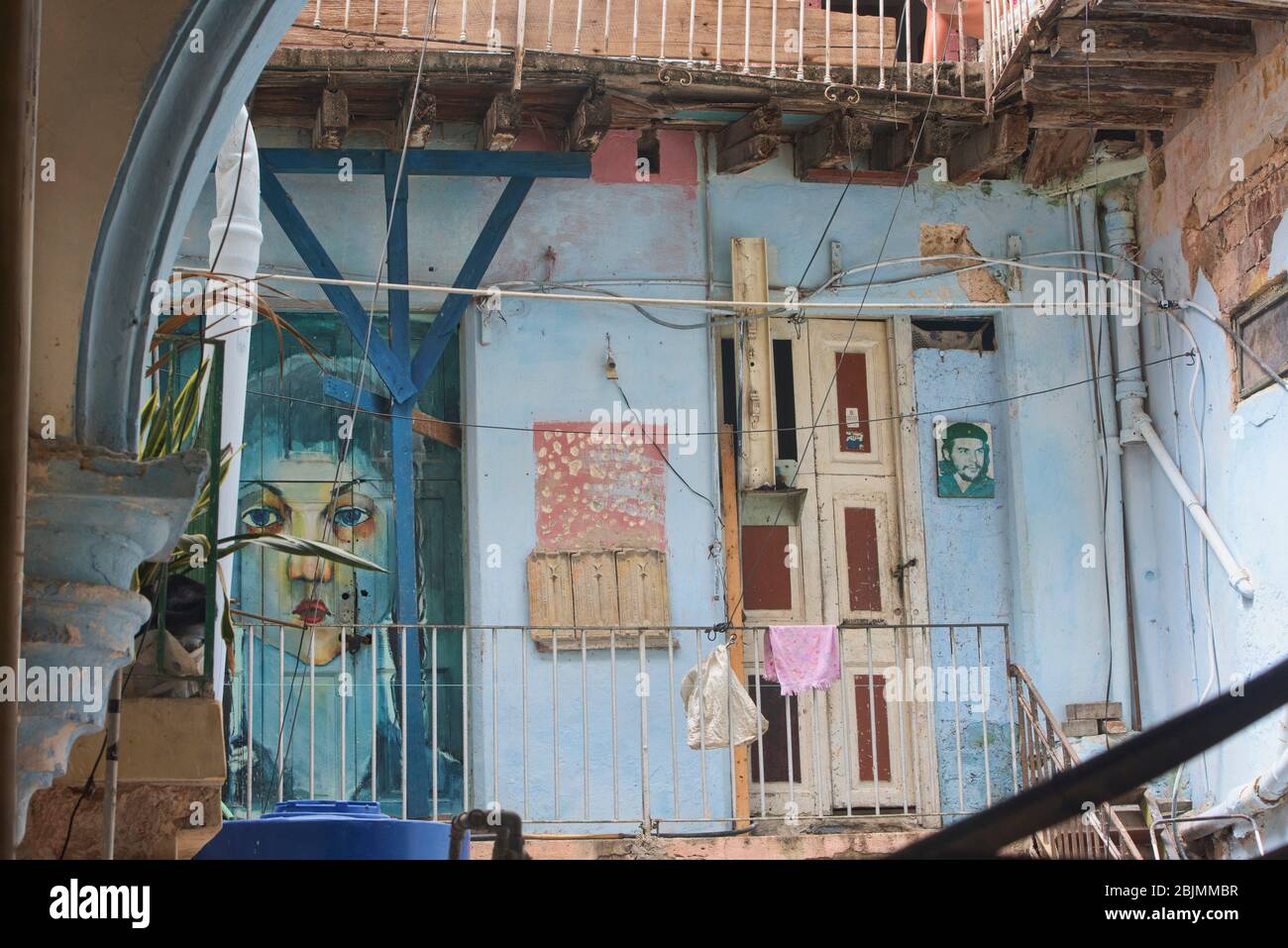 Cuba colonial house interior hi-res stock photography and images - Alamy