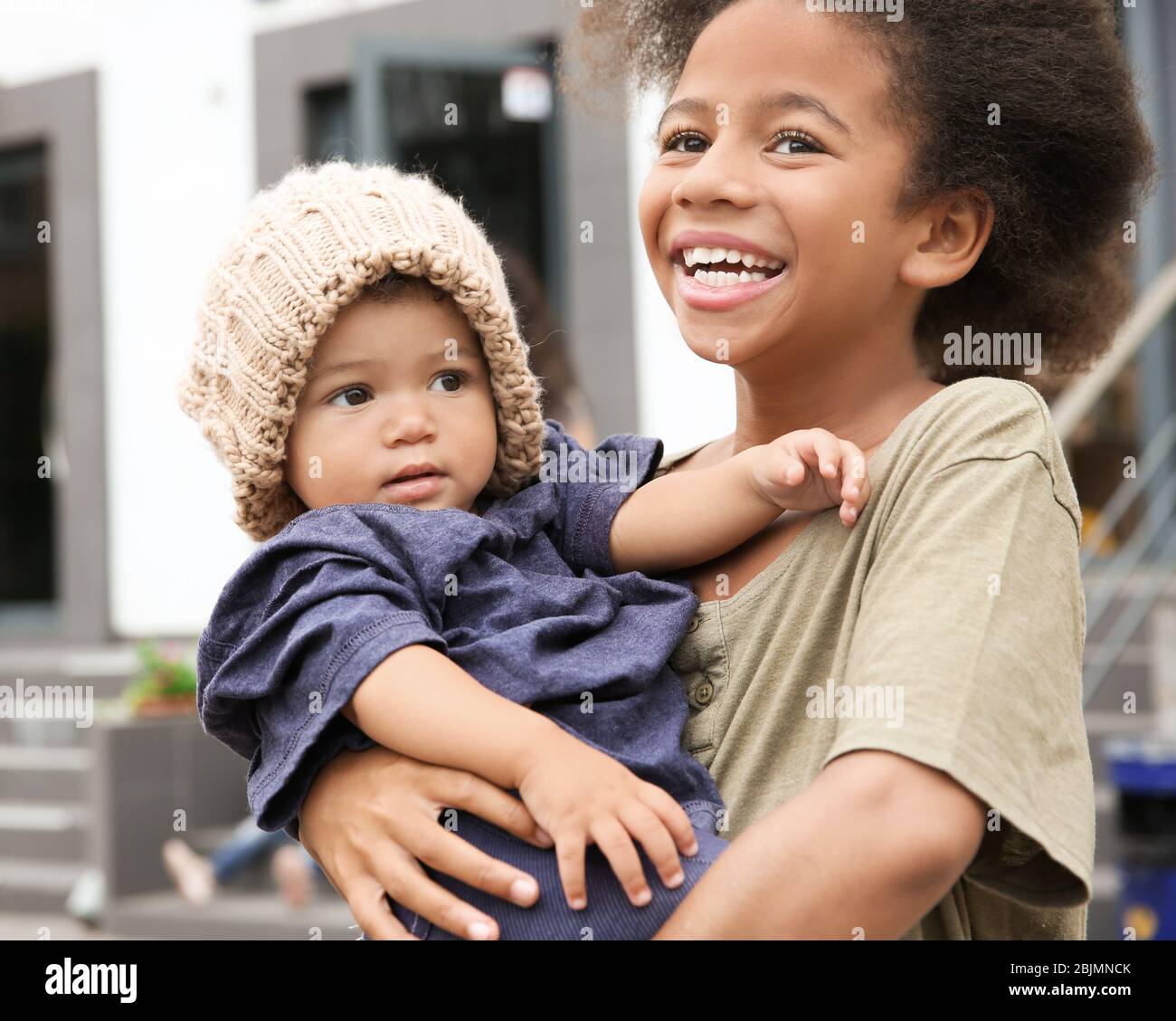 Poor african girl hi-res stock photography and images - Alamy