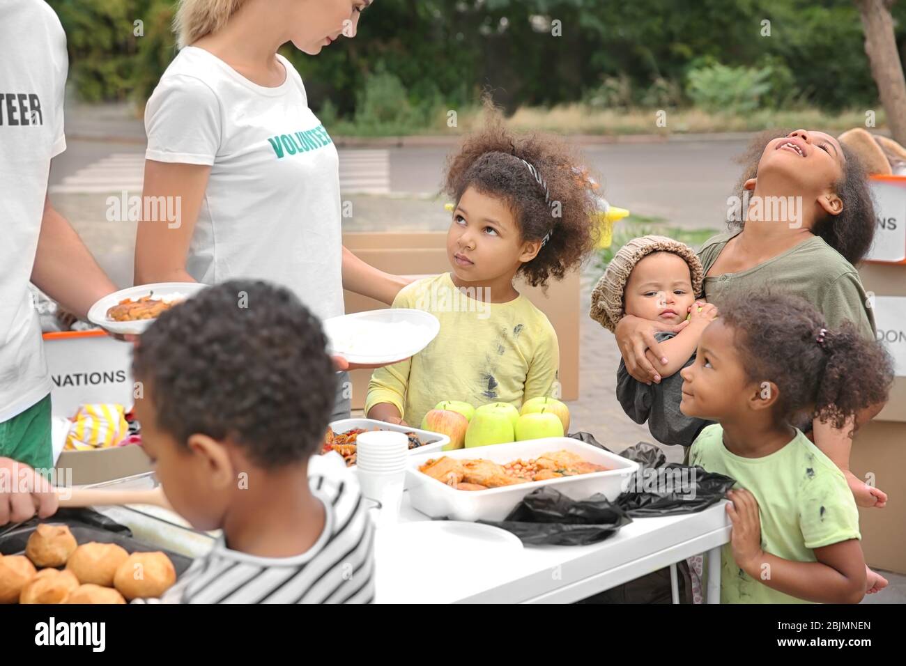 African homeless children hi-res stock photography and images - Alamy
