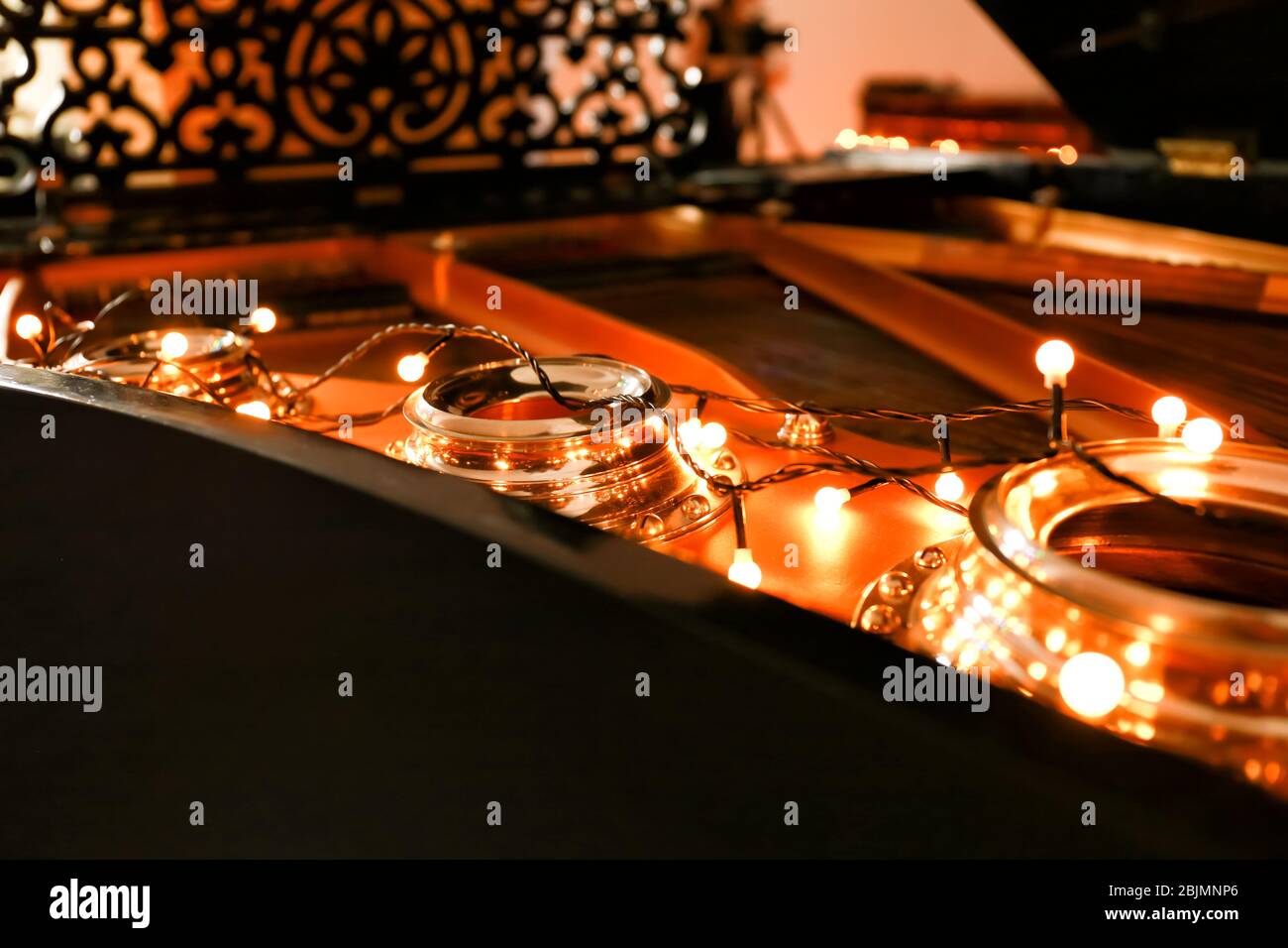 Open 2019 christmas lights hi-res stock photography and images - Alamy
