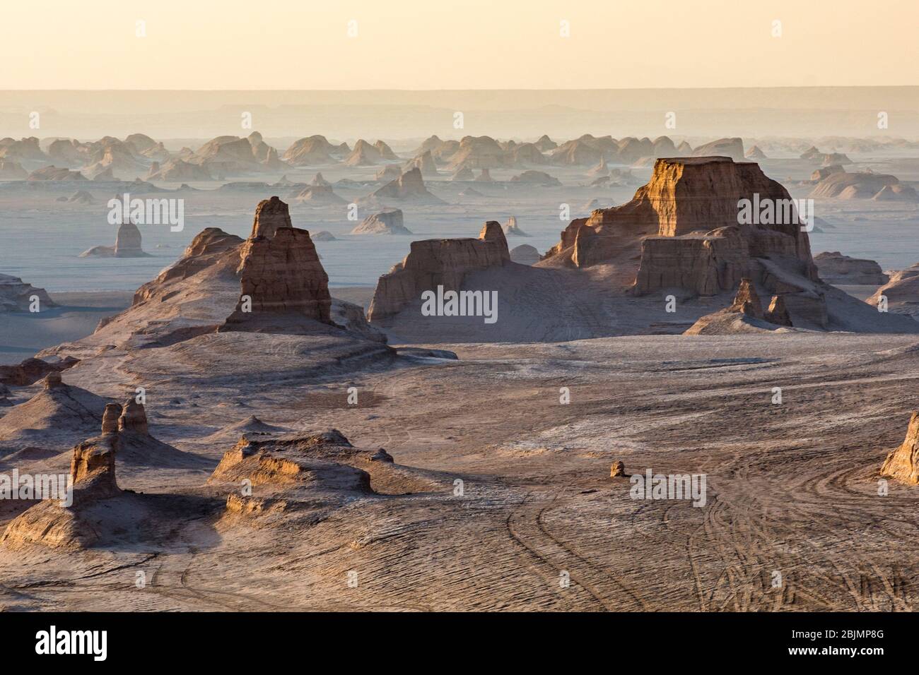 Mundo medio oriente hi-res stock photography and images - Alamy