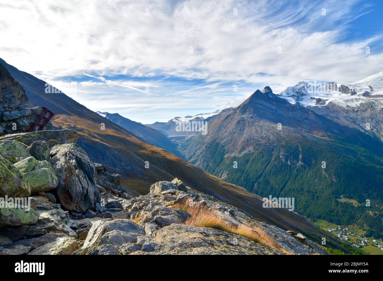 Panoramic idyllic winter landscape hi-res stock photography and images ...