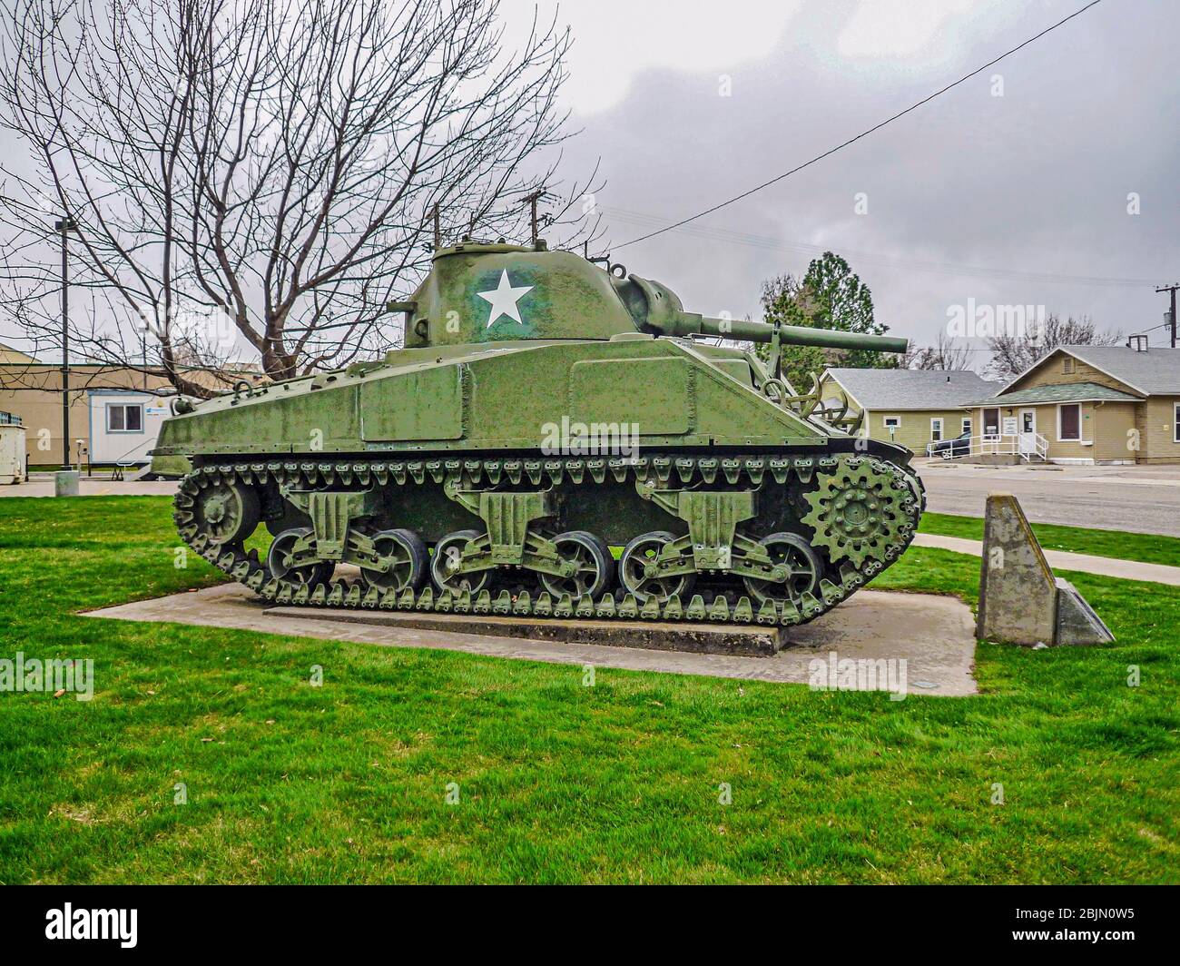 The sherman tank hi-res stock photography and images - Alamy