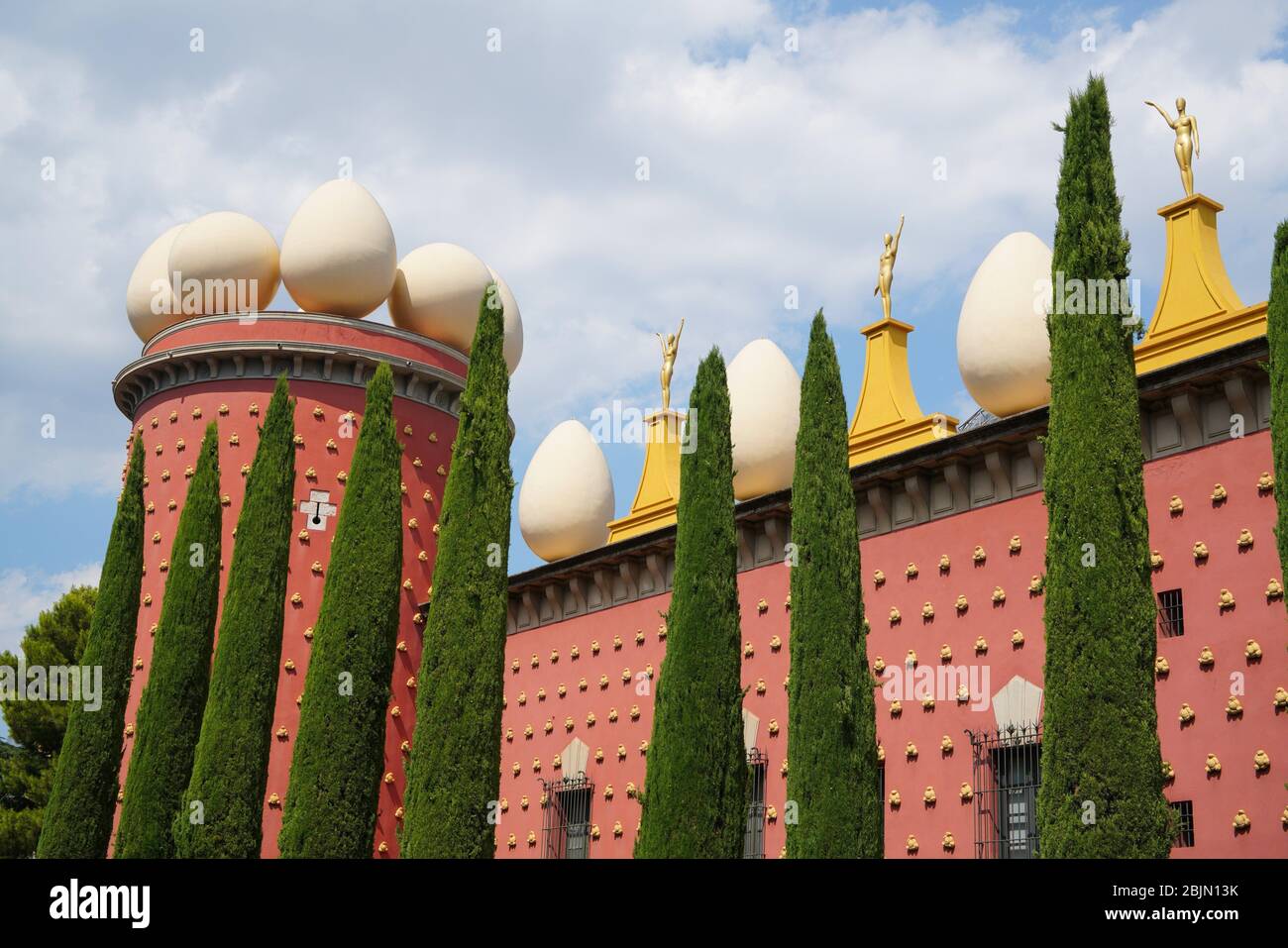 Salvador dali museum spain catalonia hi-res stock photography and ...