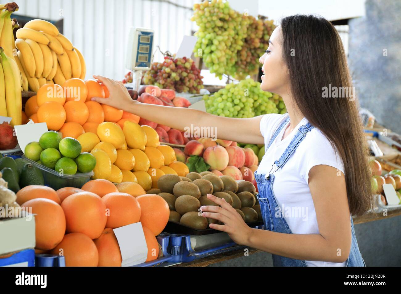 Choosing fruits hi-res stock photography and images - Alamy