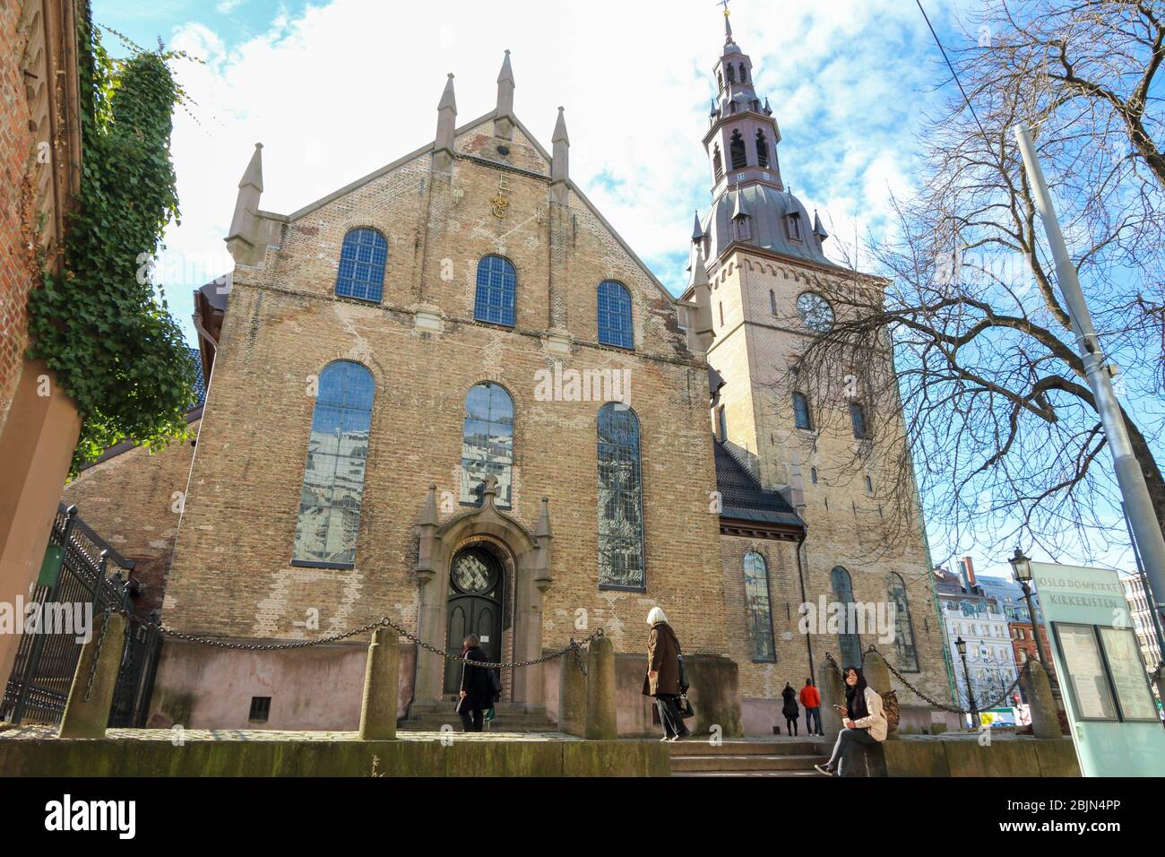 Oslo Cathedral High Resolution Stock Photography and Images - Alamy