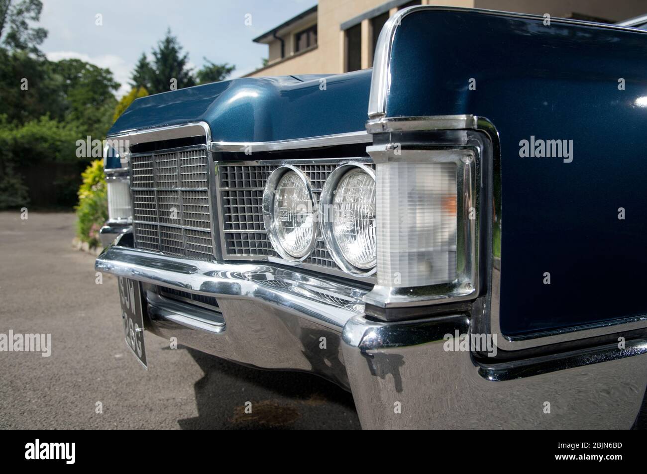 1969 'clap hands' Lincoln Continental classic American luxury car Stock ...