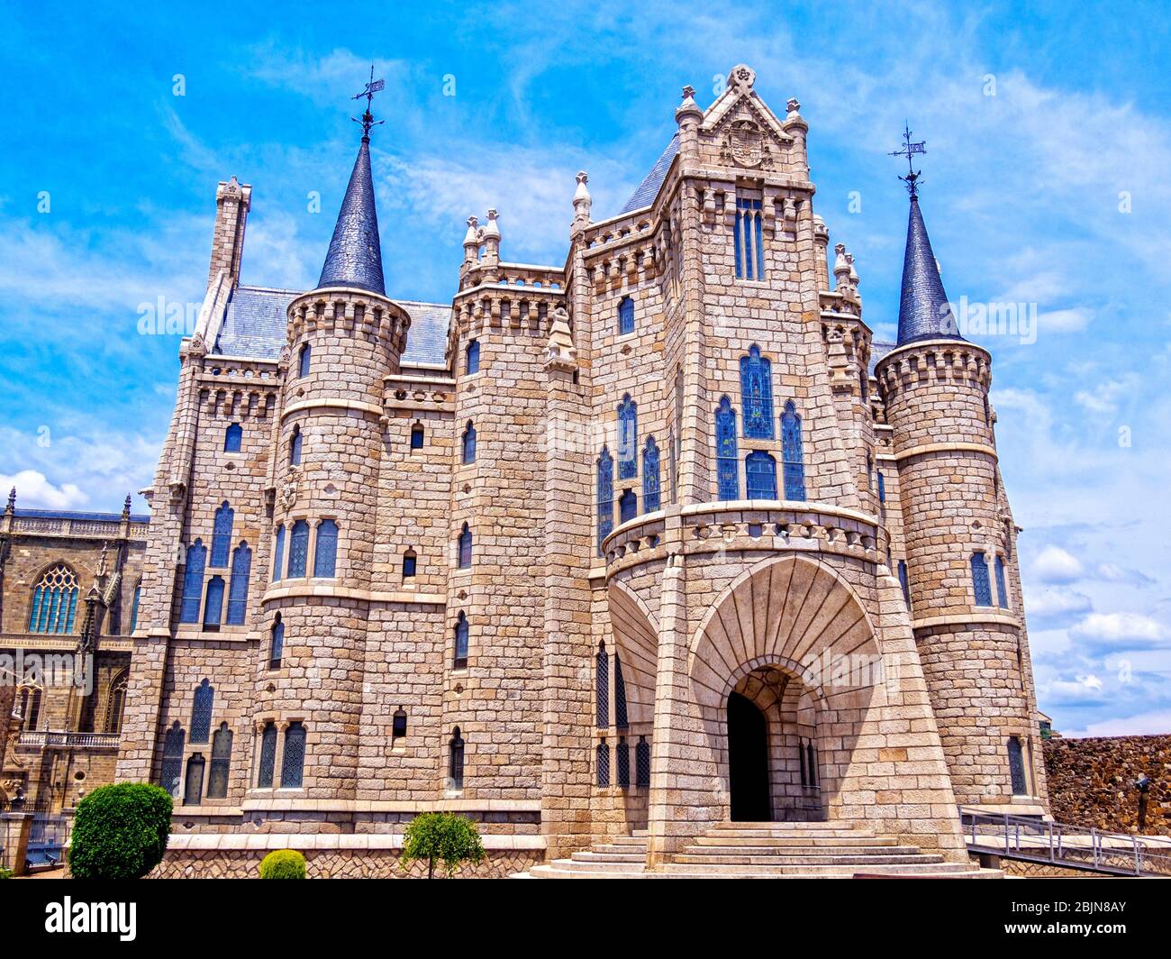 Episcopal Palace Of Gaudi High Resolution Stock Photography and Images ...