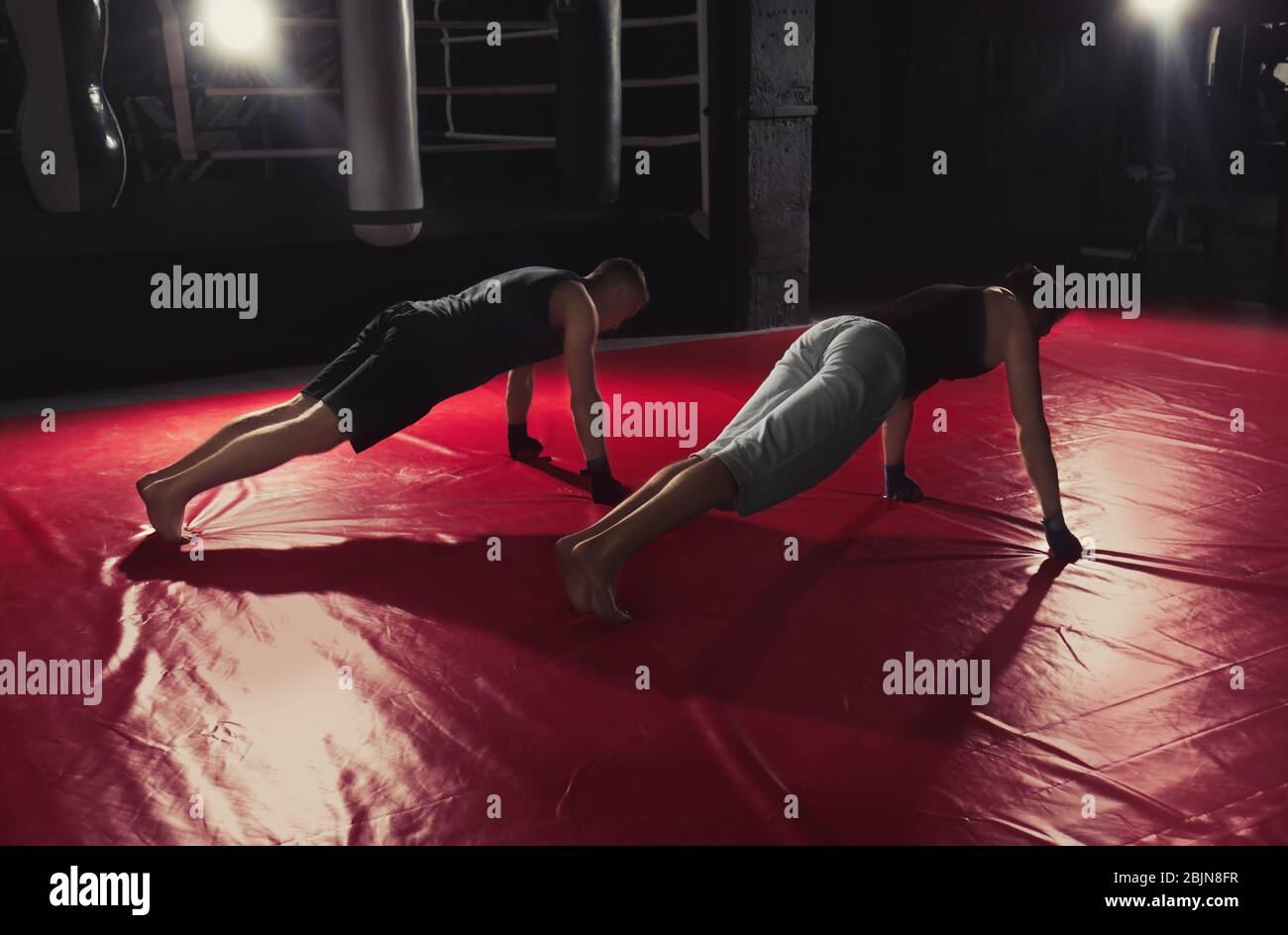 Mma fighters in gym training hi-res stock photography and images - Alamy