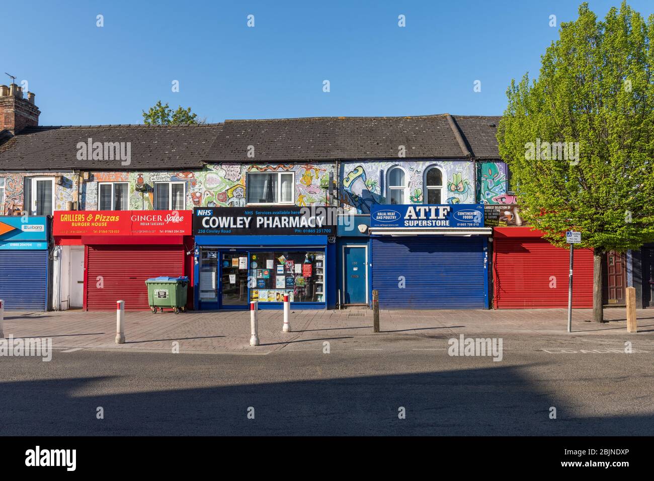 Cowley road in oxford hi-res stock photography and images - Alamy