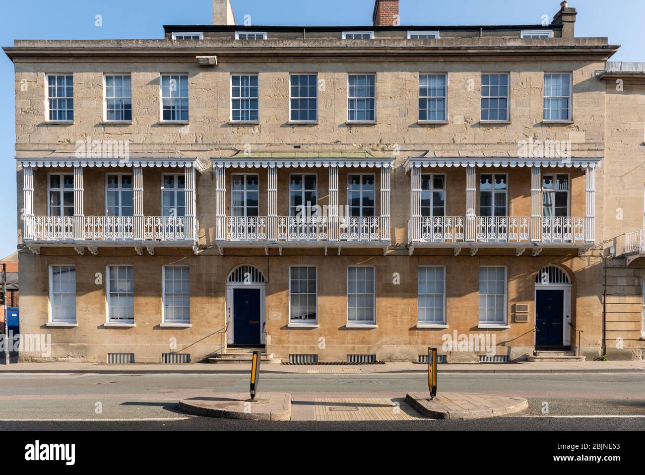 Regency style terraced buildings on Beaumont Street, Oxford Stock Photo ...