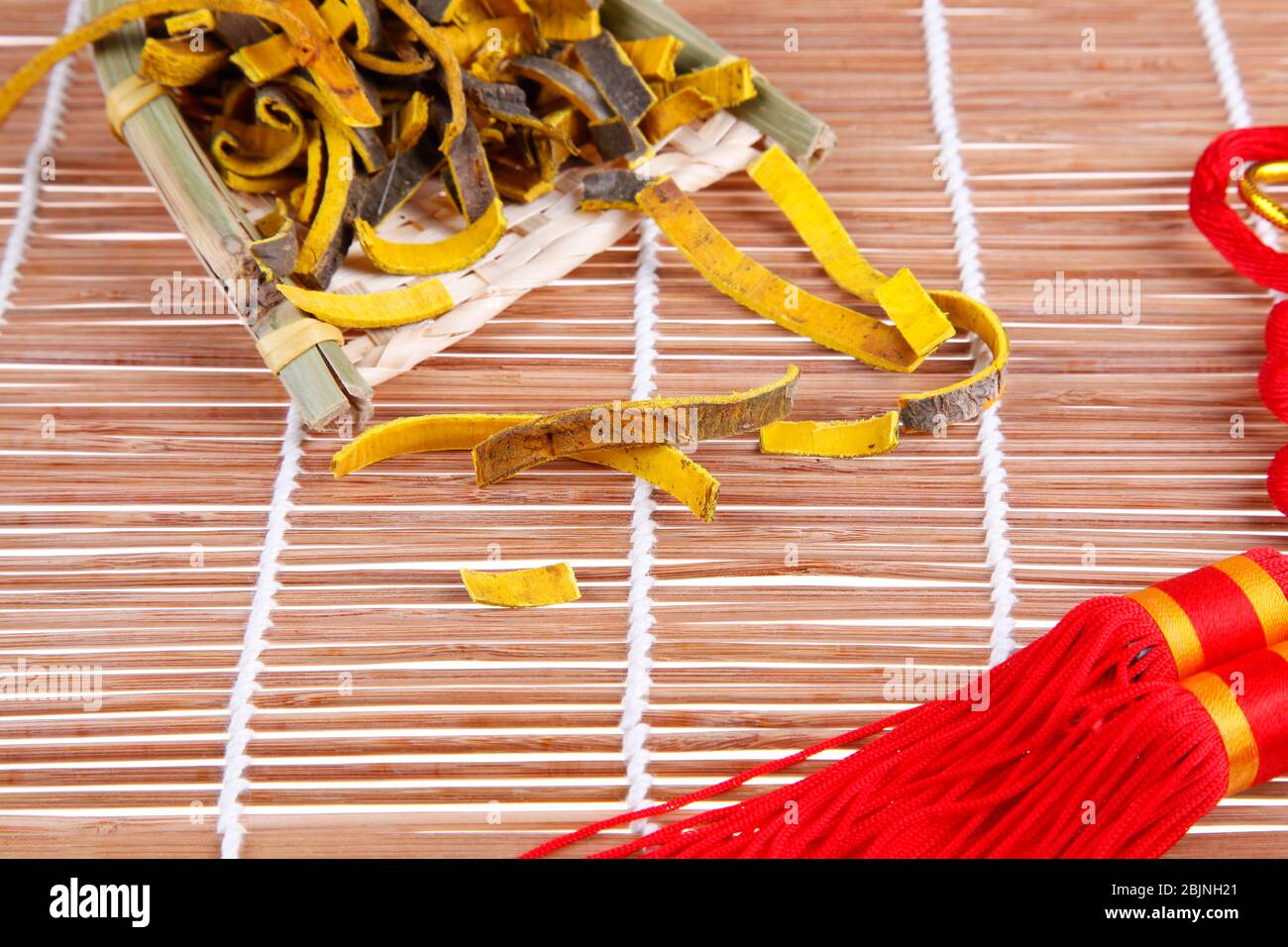Cortex phellodendri hi-res stock photography and images - Alamy