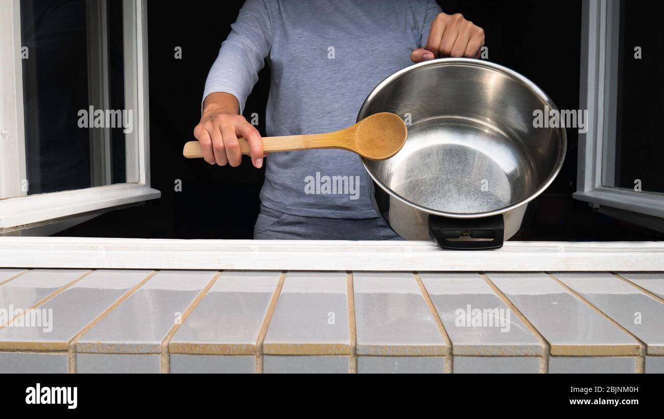 Pot banging hi-res stock photography and images - Alamy