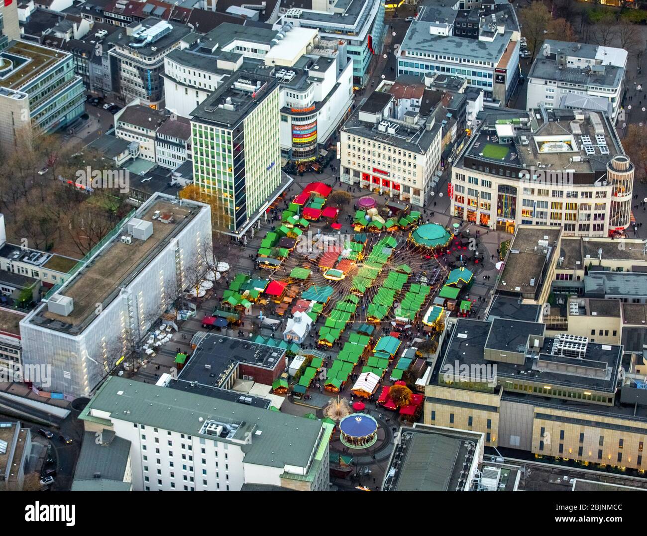 Kennedy square hi-res stock photography and images - Alamy