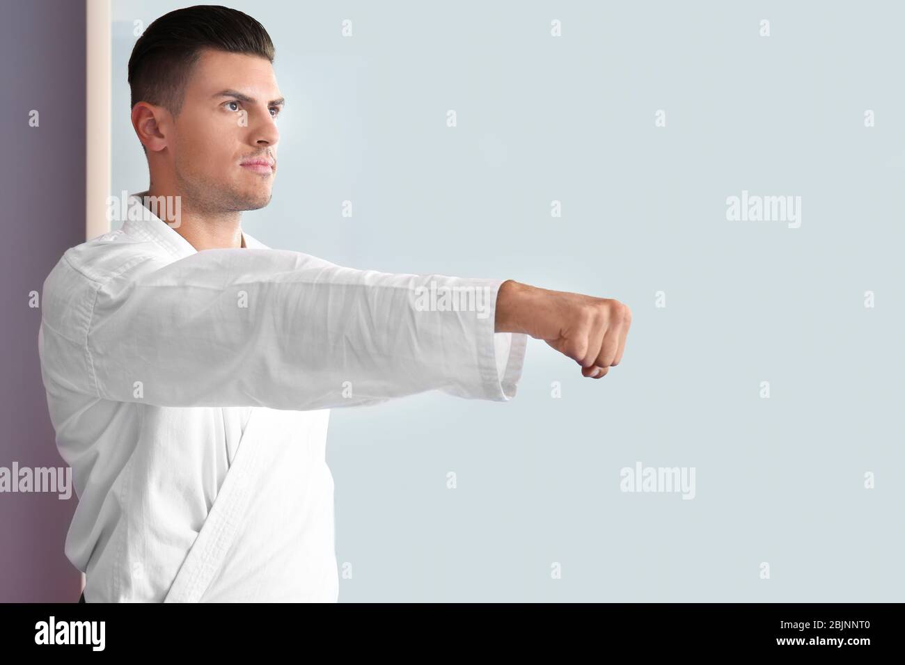 Karate class dojo hi-res stock photography and images - Alamy