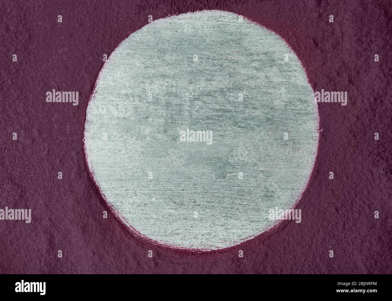 Round frame made from acai powder on grey background Stock Photo - Alamy