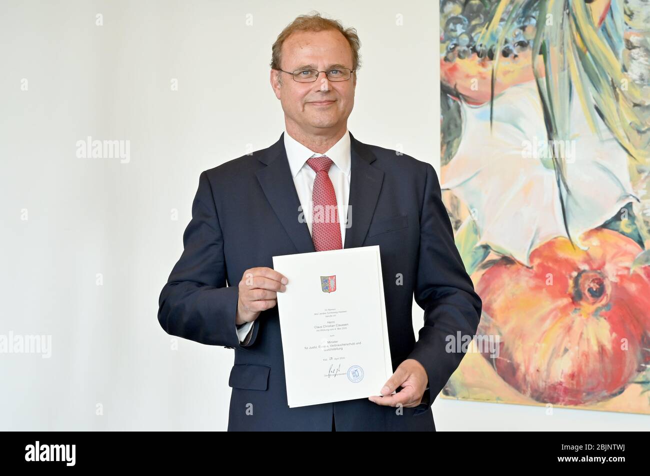 Kiel, Germany. 30th Apr, 2020. Claus Christian Claussen (CDU), shows ...