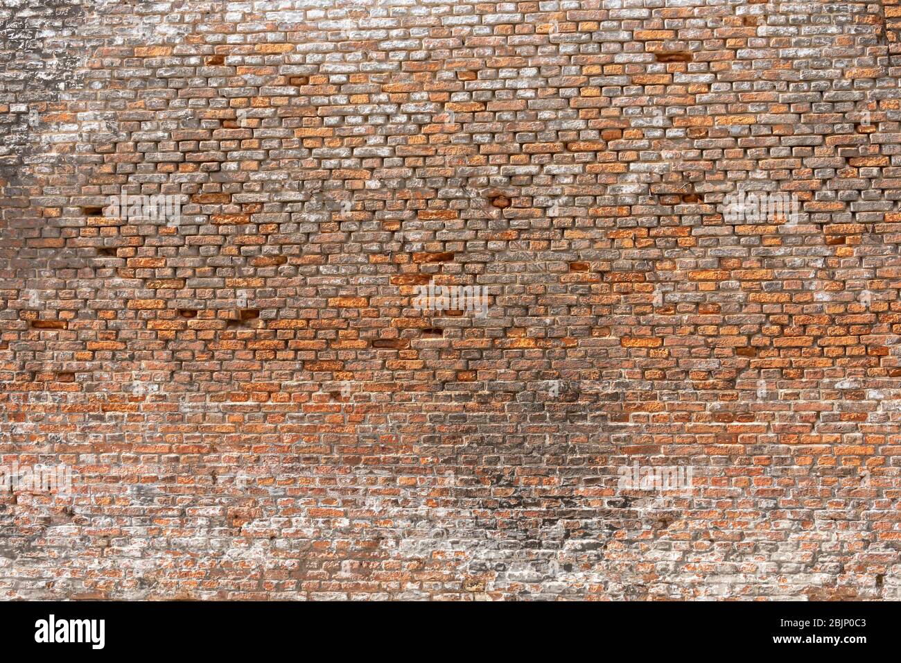 Poor brickwork hi-res stock photography and images - Alamy