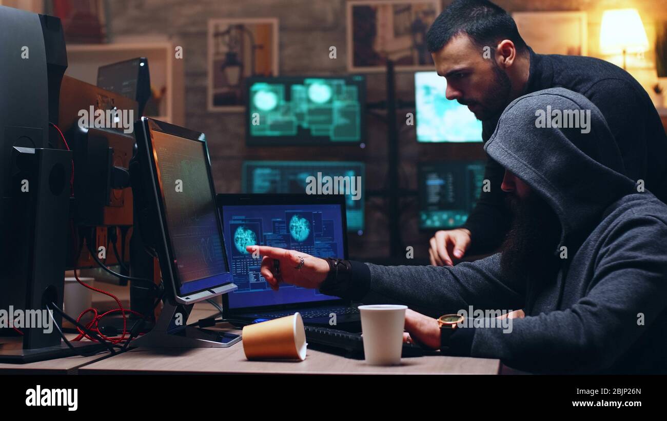 Super computers hi-res stock photography and images - Alamy