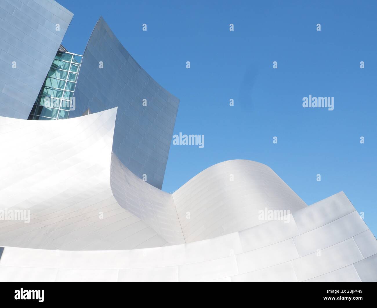 Walt Disney Concert Hall Stock Photo - Alamy