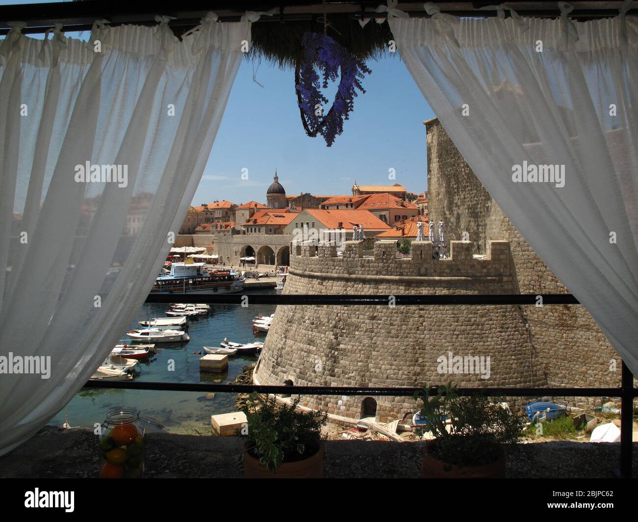 Revelin club hi-res stock photography and images - Alamy