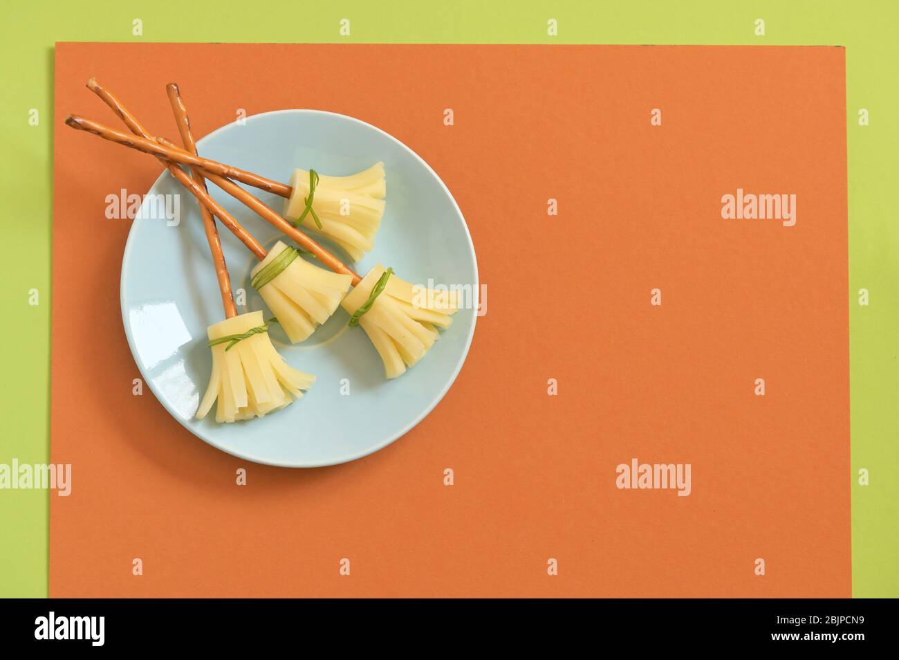 String cheese sticks hi-res stock photography and images - Alamy